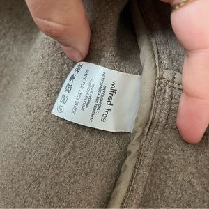 Aritzia | Jackets & Coats | Aritzia Wilfred Free Ganna Shacket Short ...